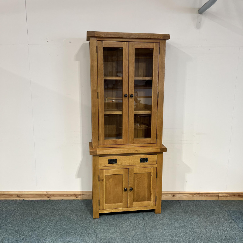 Small, oak, 1 drawer, 4 door dresser/display unit. (D135) – The ...