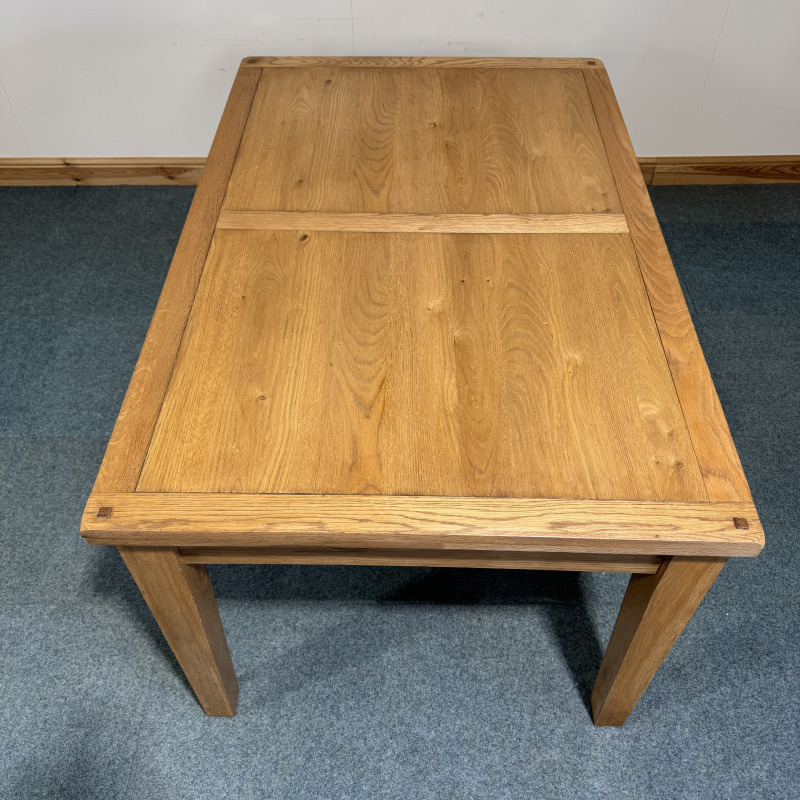 Medium Sized, Oak, Fixed Table. (T109) - The Restored Furniture Place