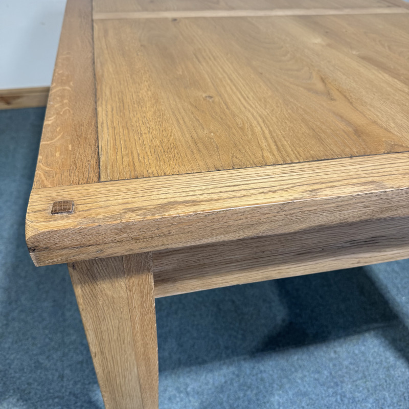 Medium Sized, Oak, Fixed Table. (T109) - The Restored Furniture Place